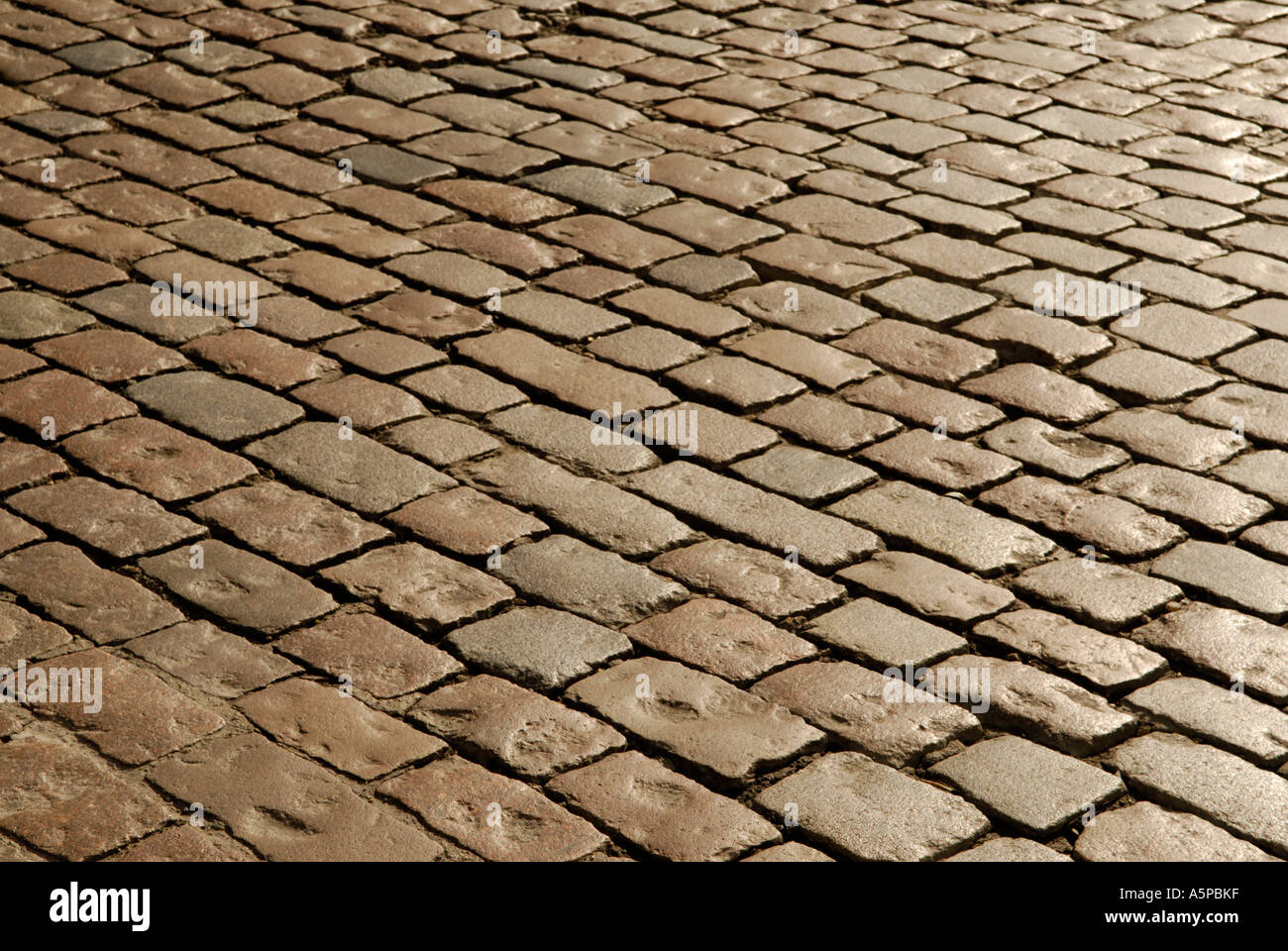 London Cobblestone Street England High Resolution Stock Photography and ...