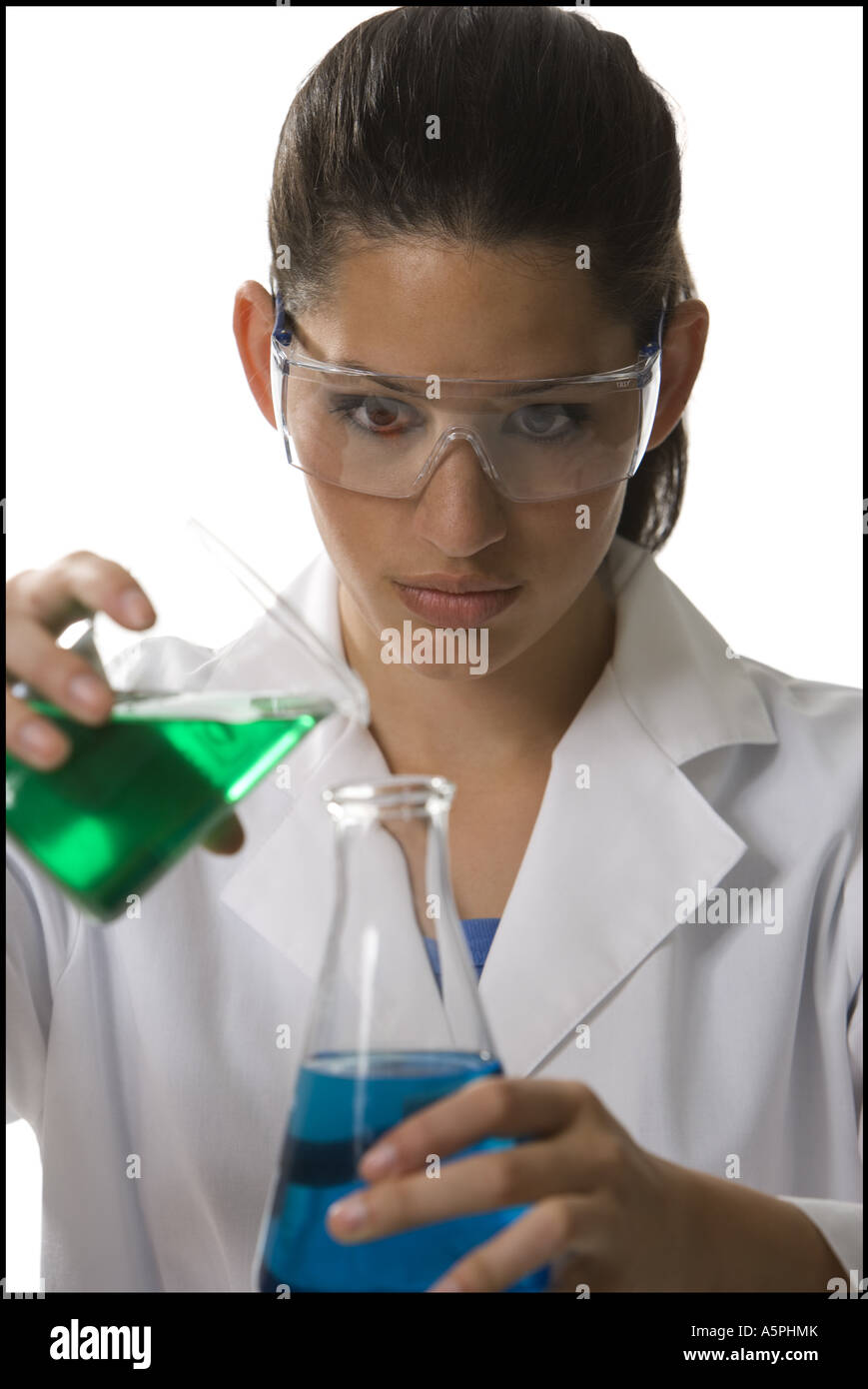 Female lab worker testing and experimenting Stock Photo - Alamy