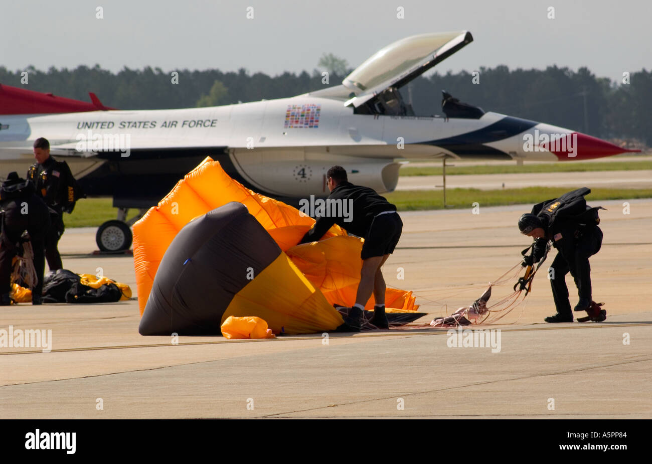 Team usa fest hi-res stock photography and images - Alamy