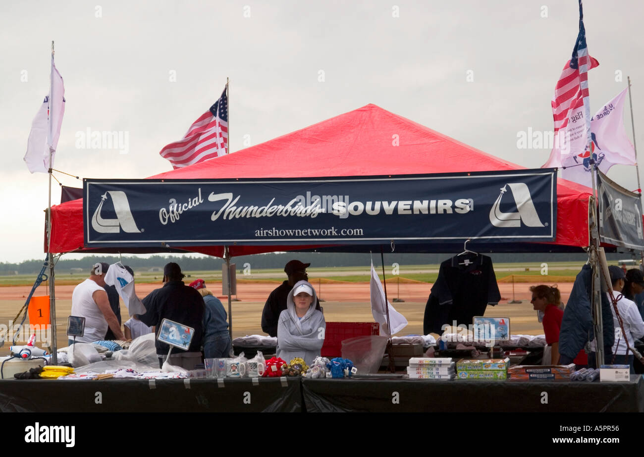 Outdoor souvenir stand air show hi-res stock photography and images - Alamy