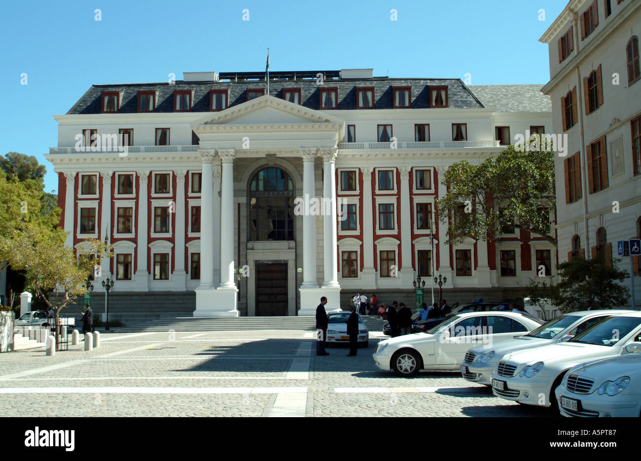 South Africa Parliament Building Stock Photos & South Africa Parliament ...