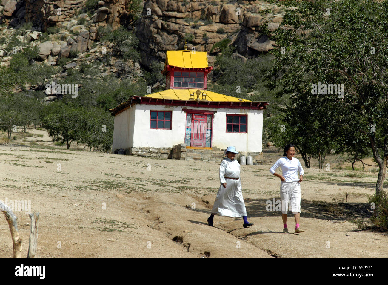 Temple of buddhist monastery Uvgunt with nuns Mongolia Stock Photo - Alamy