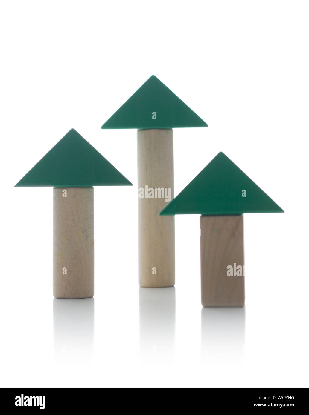 Green triangles hi-res stock photography and images - Alamy