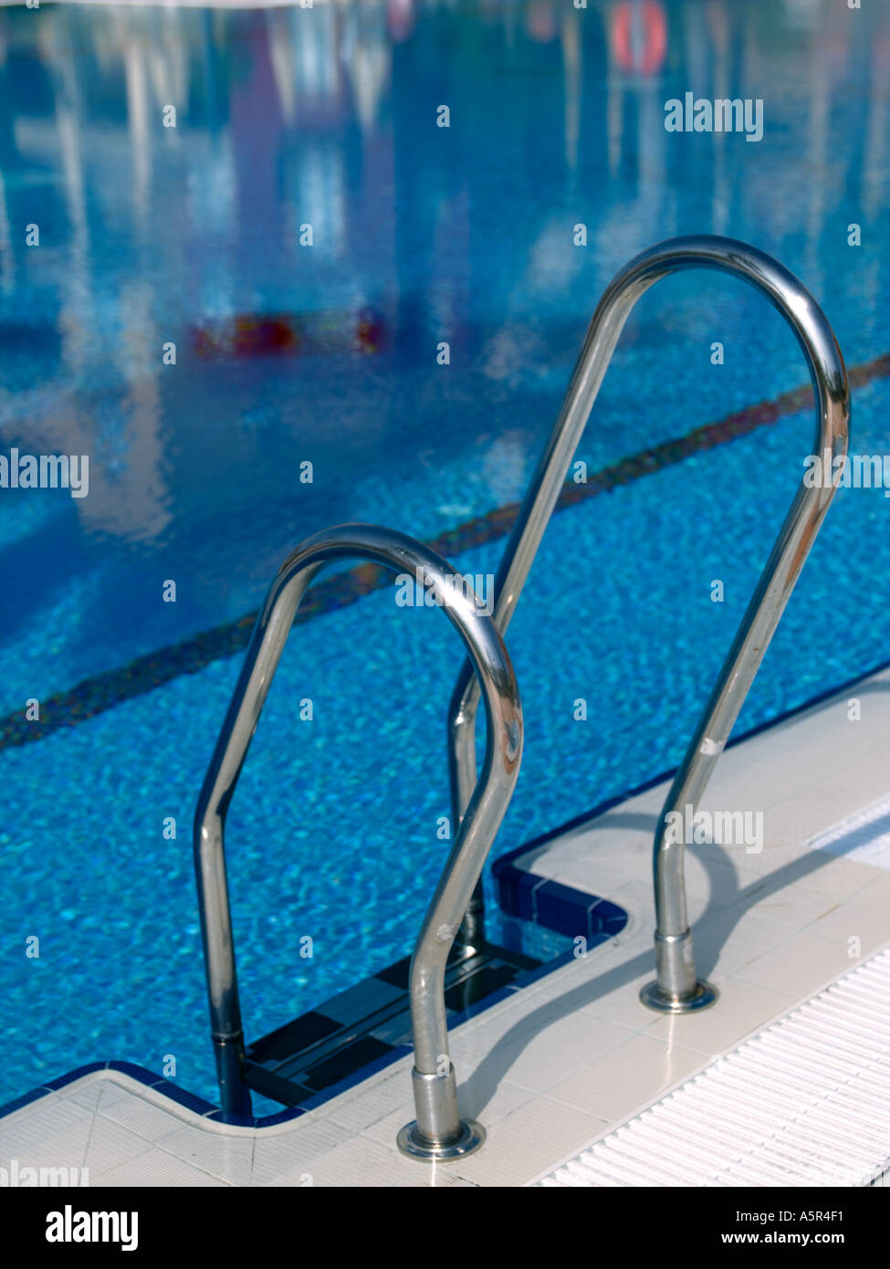 Steps into Pool Stock Photo - Alamy