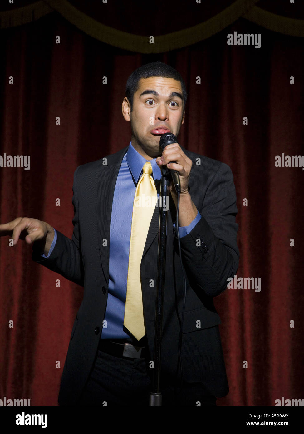 Funny faces microphone hi-res stock photography and images - Alamy