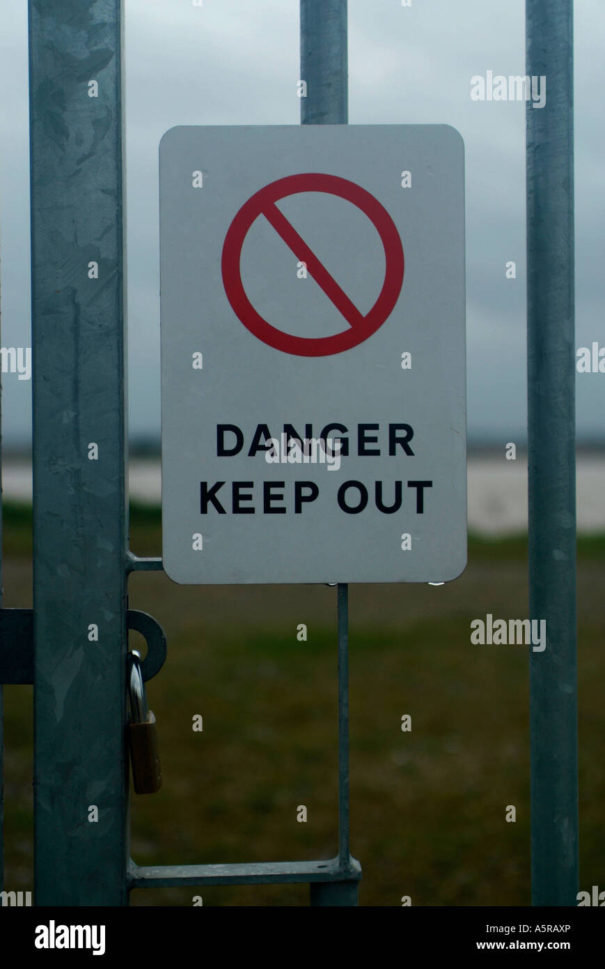 Barred circle hi-res stock photography and images - Alamy