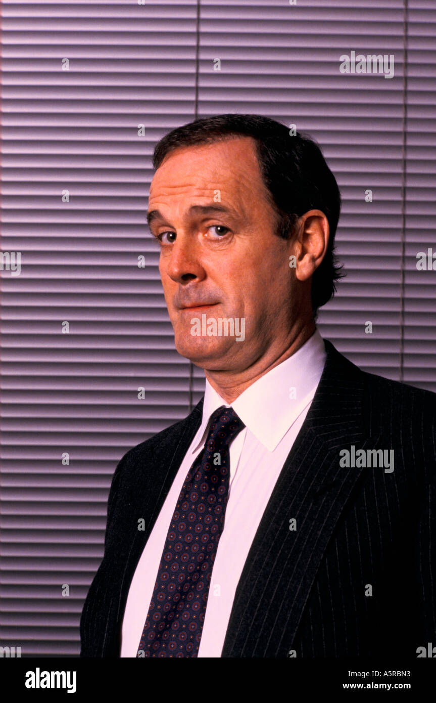 JOHN CLEESE, ACTOR COMEDIAN 1988 Stock Photo - Alamy