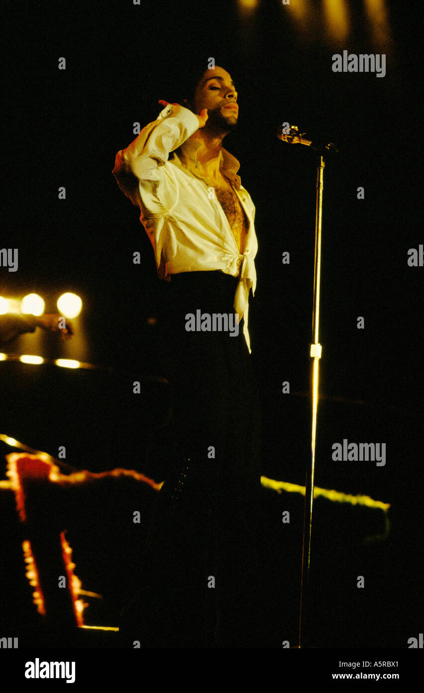 Prince musician hi-res stock photography and images - Alamy