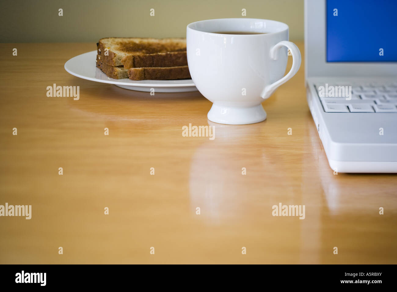 Toast with coffee mugs hi-res stock photography and images - Alamy