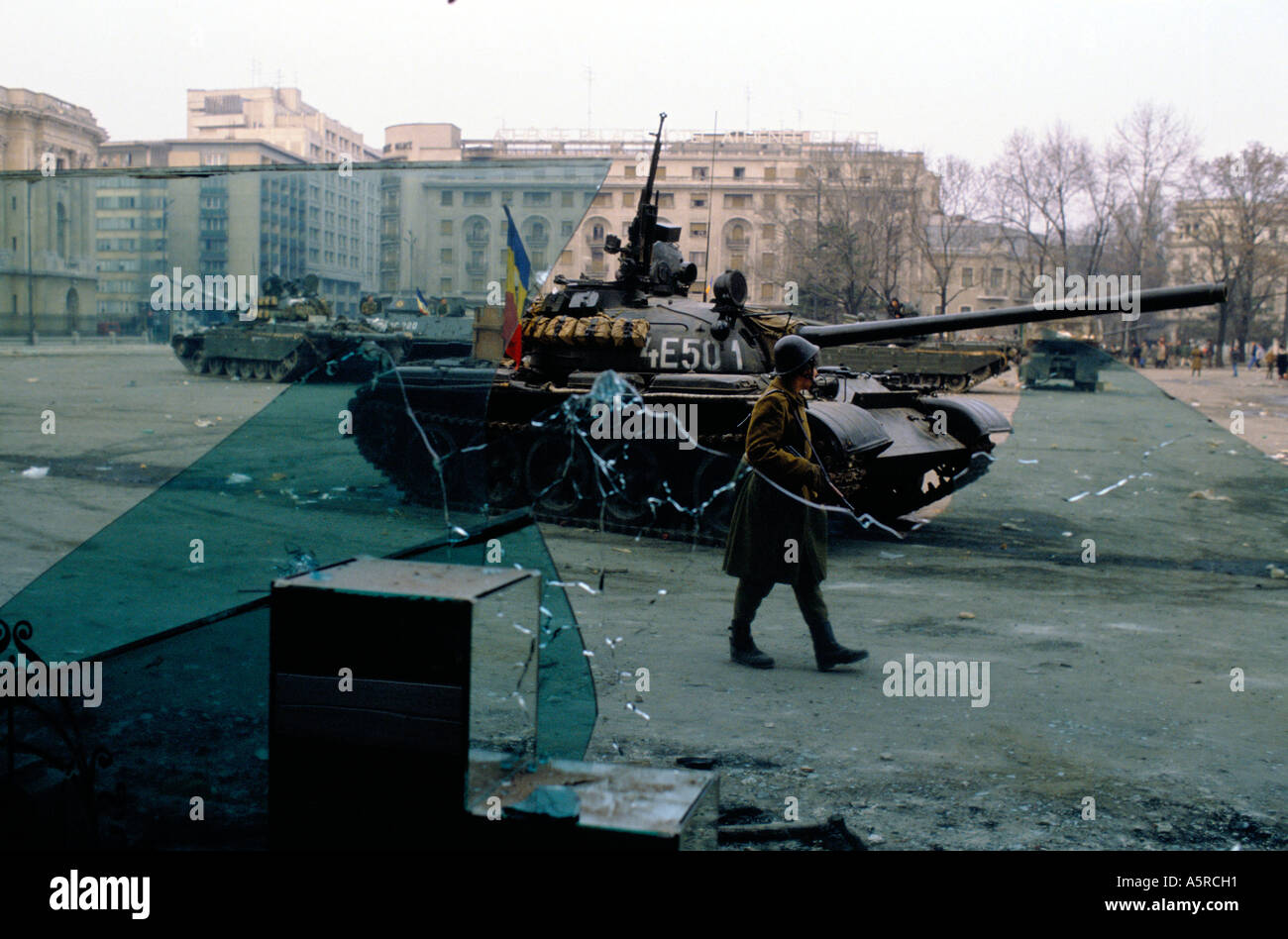 TANKS AND TROOPS IN BUCHAREST'S CENTRAL SQUARE, DECEMBER 1989 Stock ...