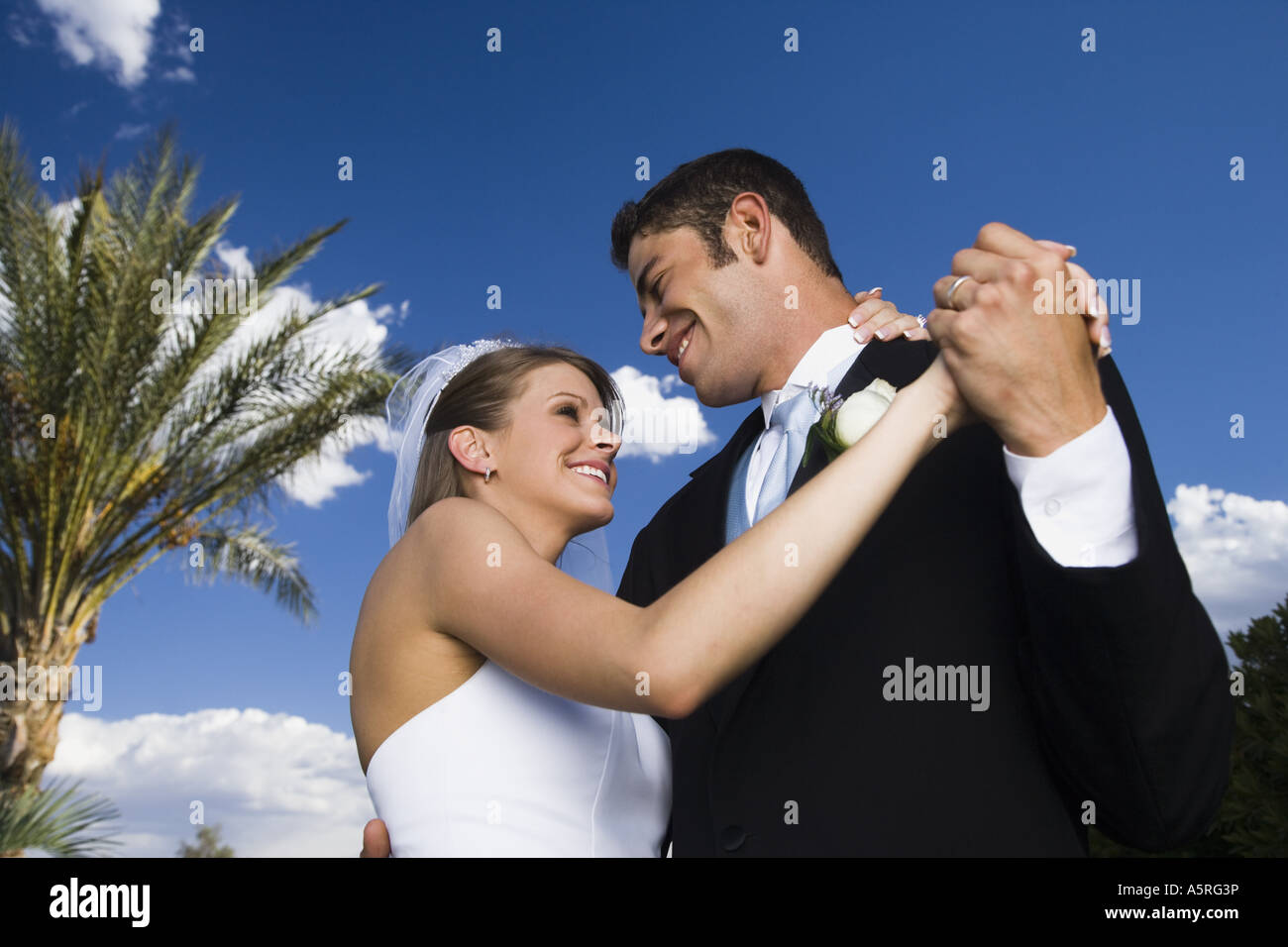 Side profile of a young couple dancing hi-res stock photography and ...