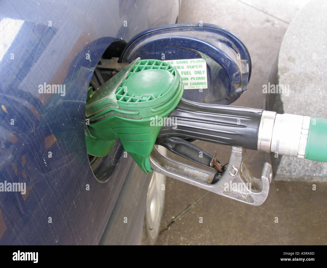 Pumping gas pump hi-res stock photography and images - Alamy