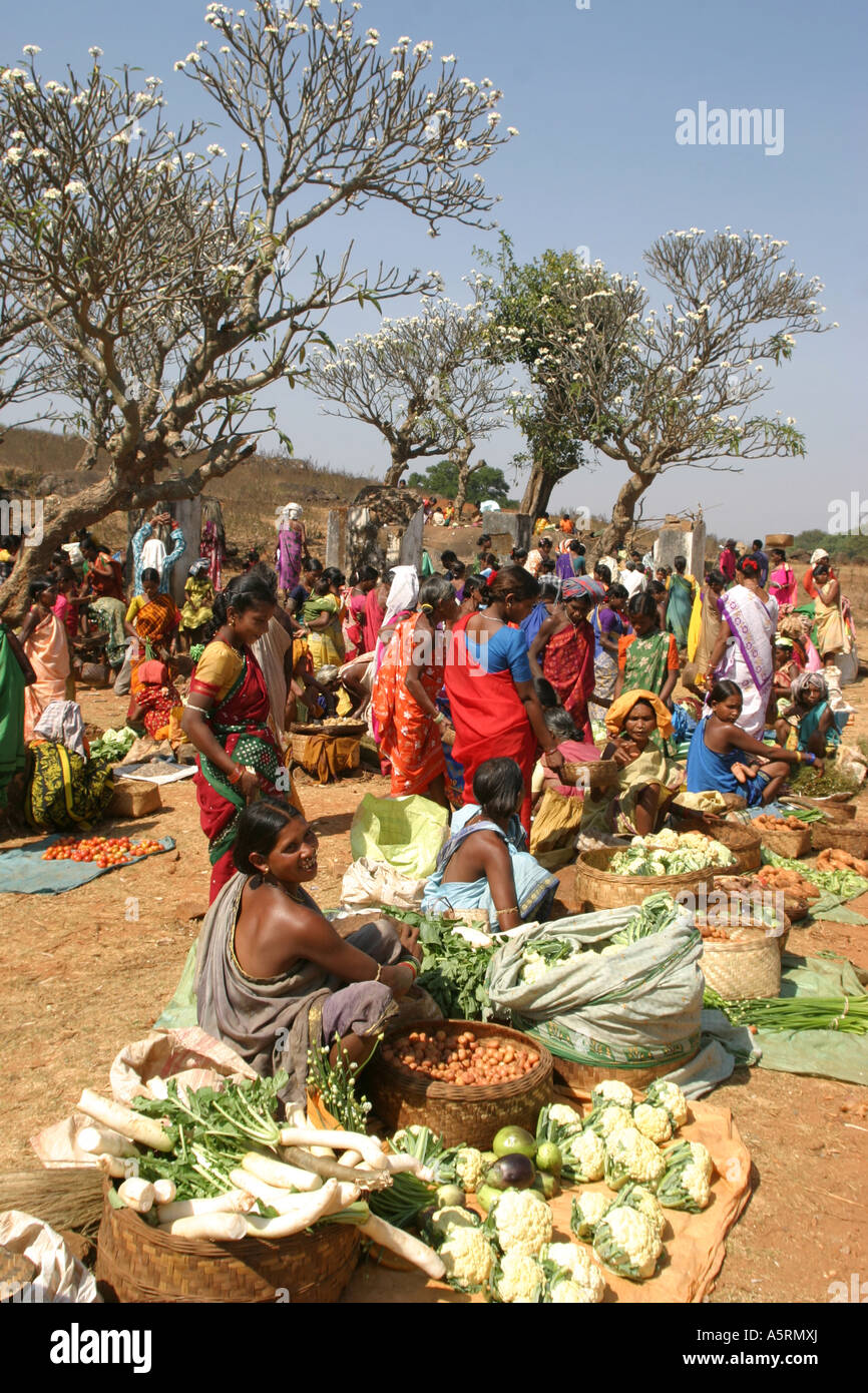 Paraja tribe hi-res stock photography and images - Alamy