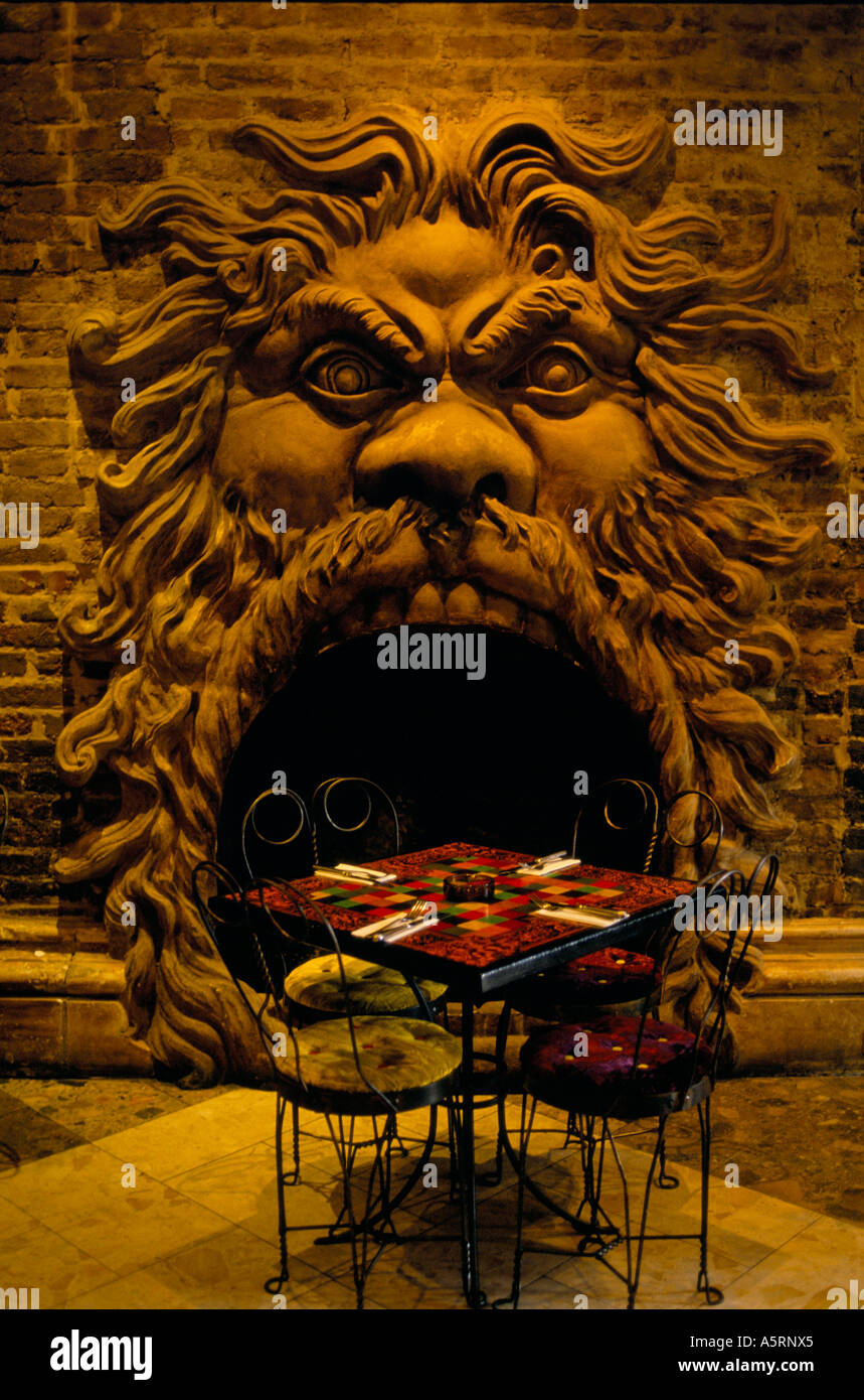 Bbb restaurant hi-res stock photography and images - Alamy