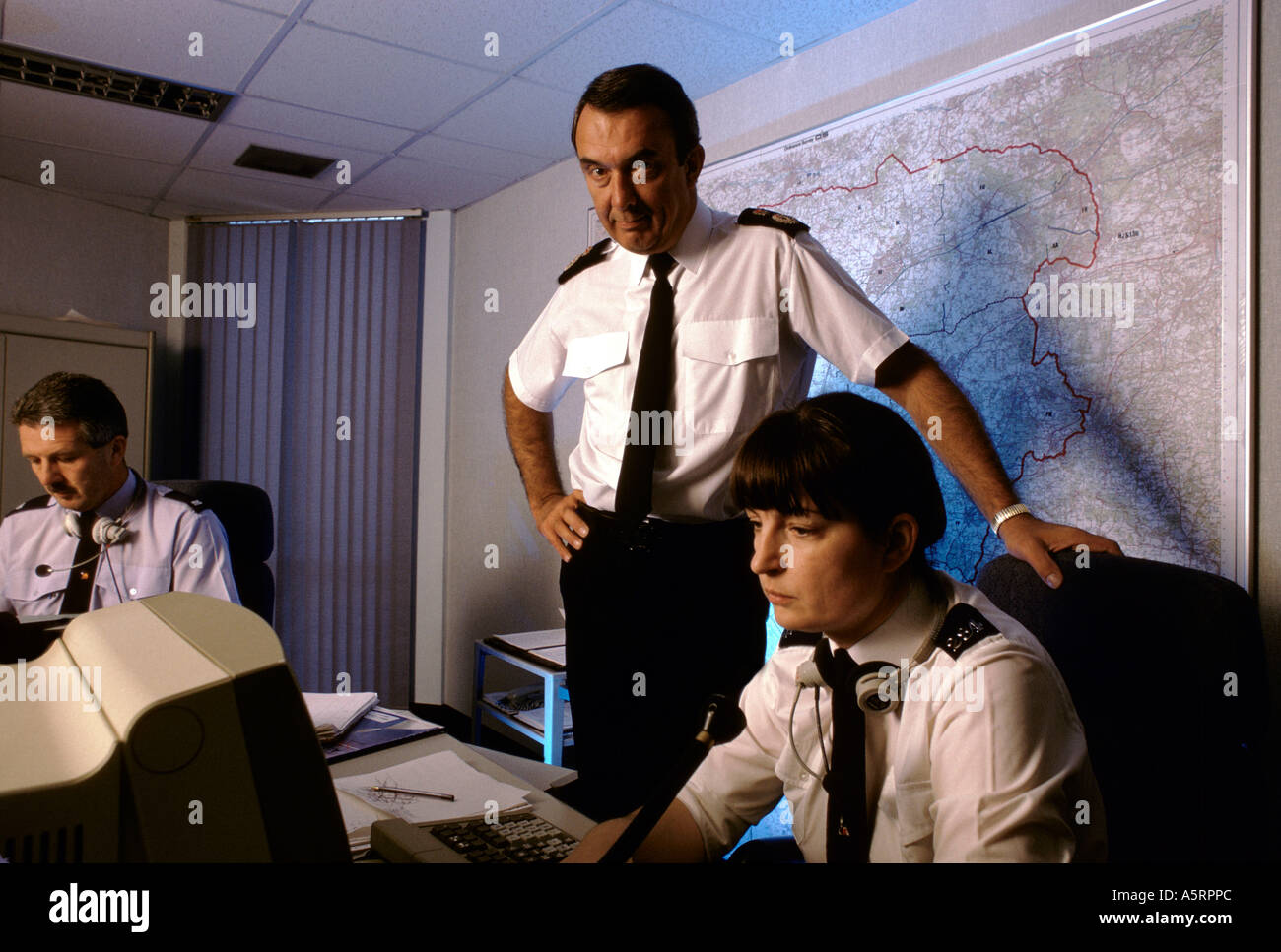 HAMPSHIRE POLICE FORCE JOHN HODDINOTT CHEIF CONSTABLE Stock Photo - Alamy