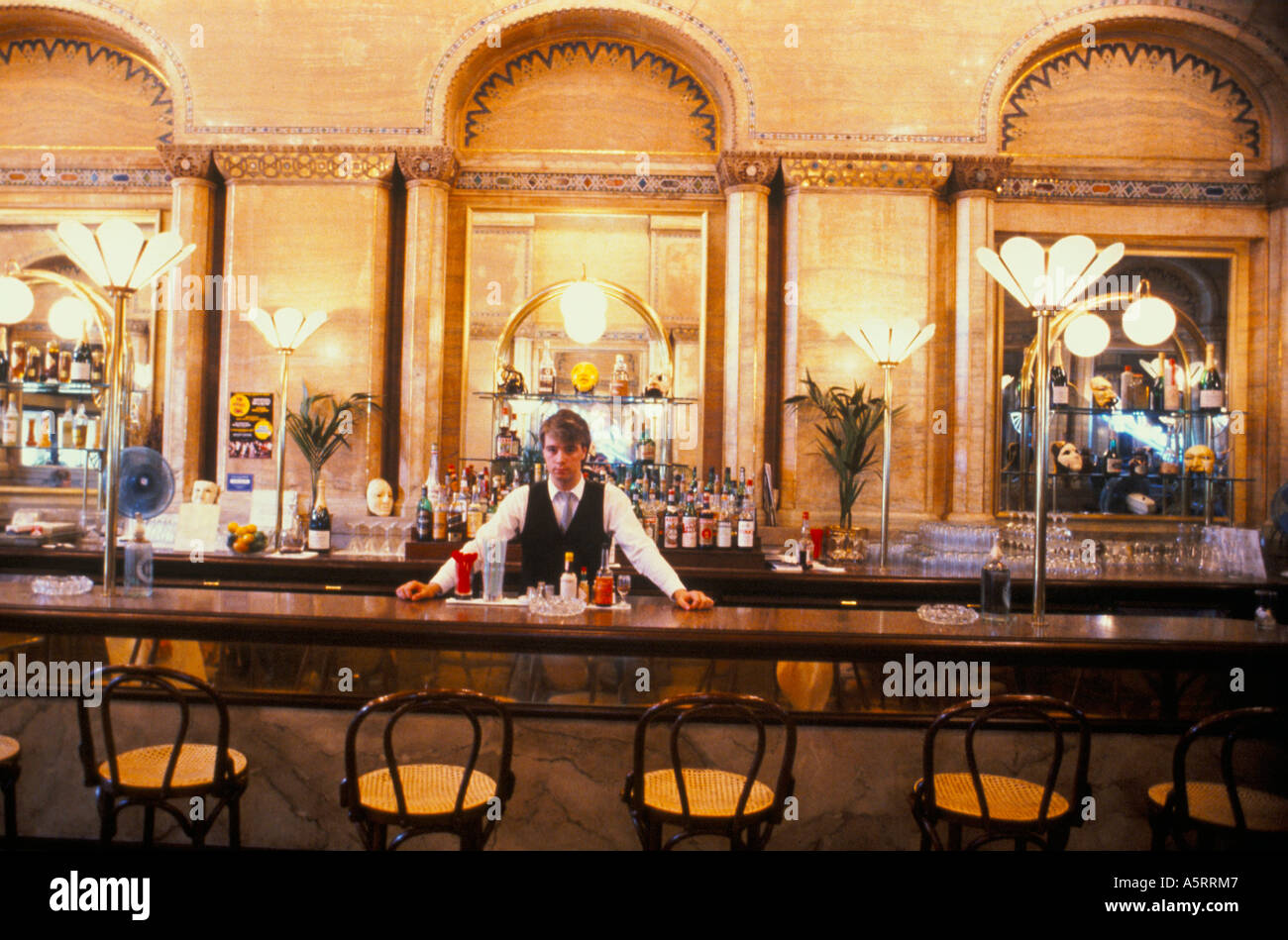CRITERION BRASSERIE LONDON Stock Photo - Alamy