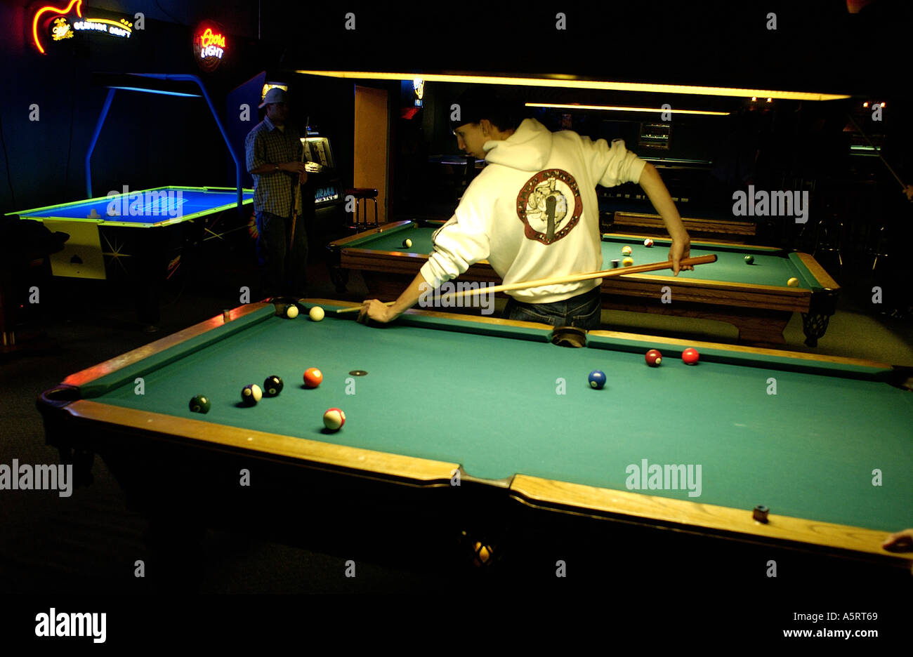 Poolroom hi-res stock photography and images - Alamy