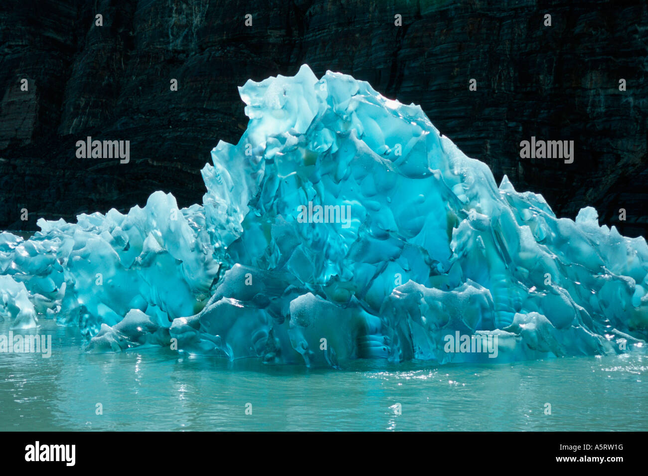 Glacial ice hi-res stock photography and images - Alamy