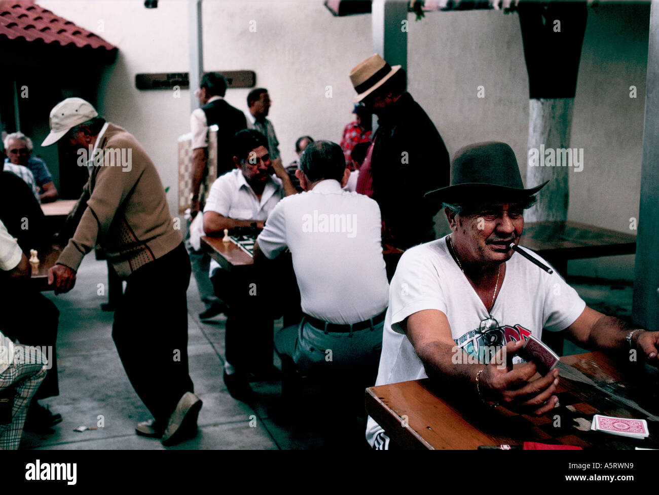 Cuban workers miami hi-res stock photography and images - Alamy