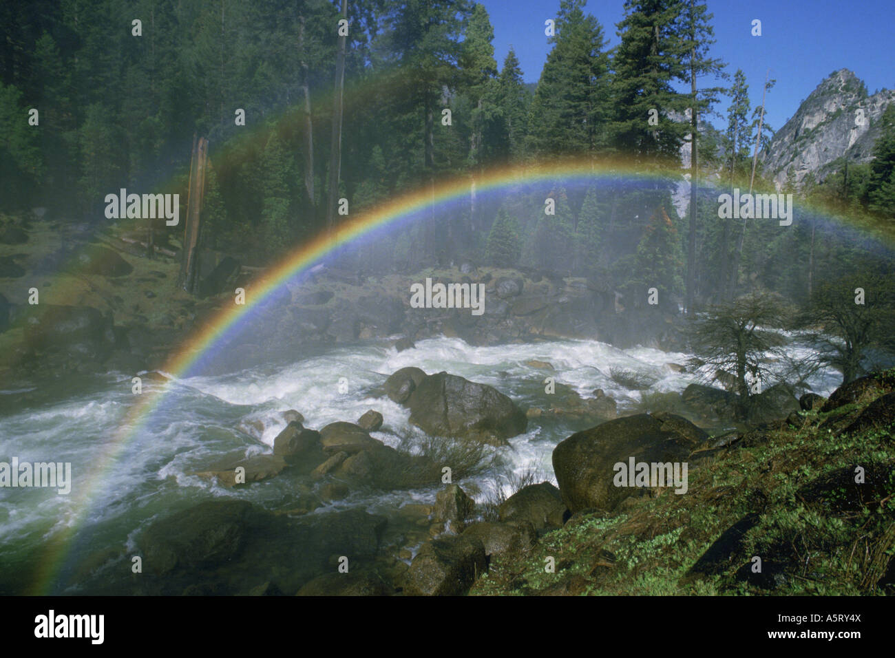 Beautiful rainbow california landscape hi-res stock photography and ...