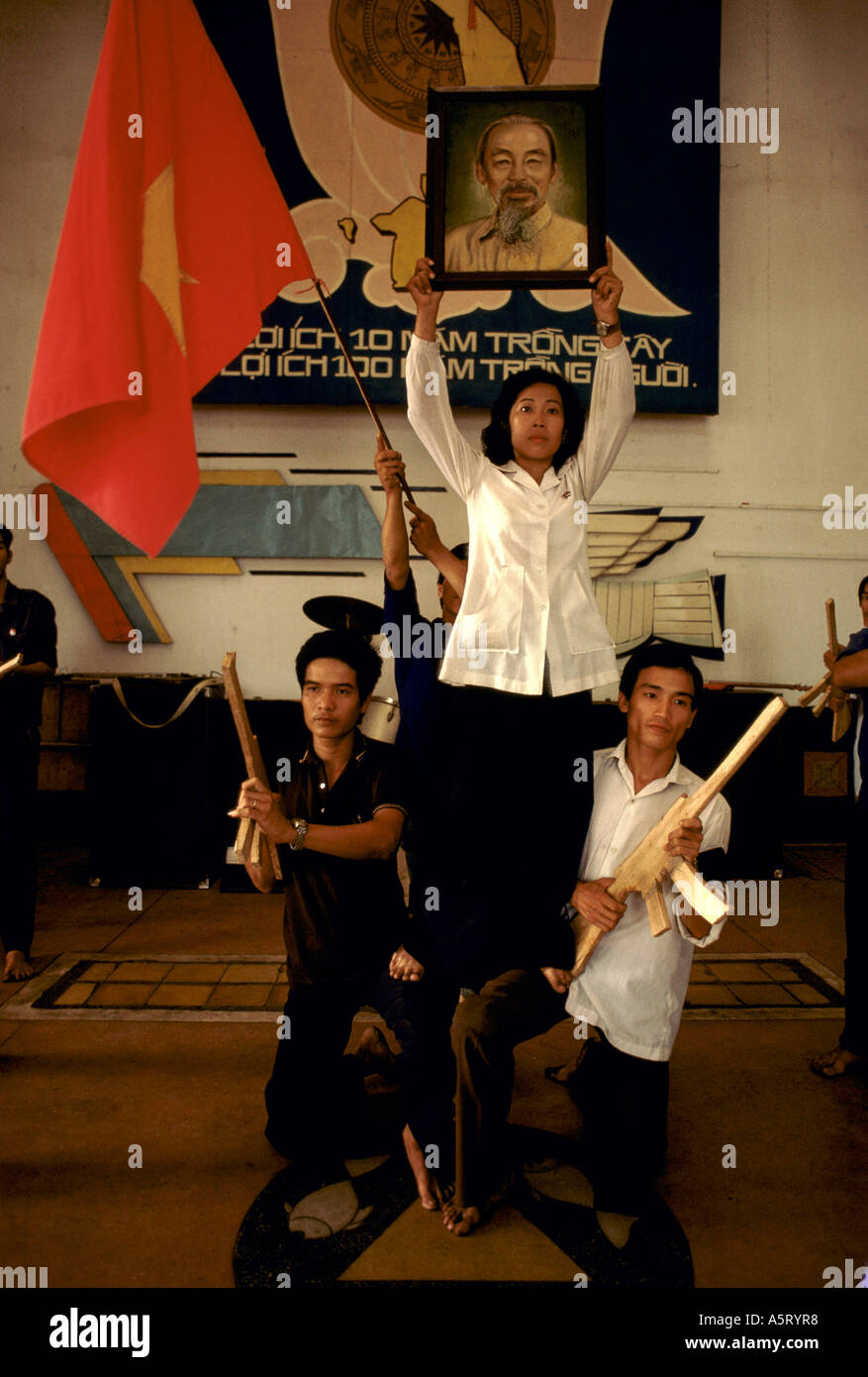 Daily life in vietnam war hi-res stock photography and images - Alamy