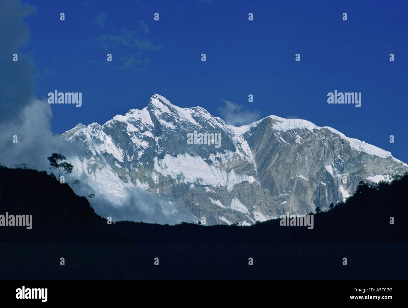 Rugged nepal gorge view hi-res stock photography and images - Alamy