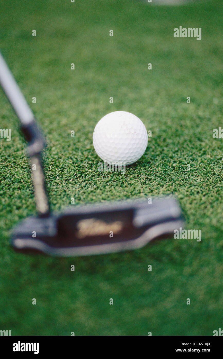 Putter hi-res stock photography and images - Alamy