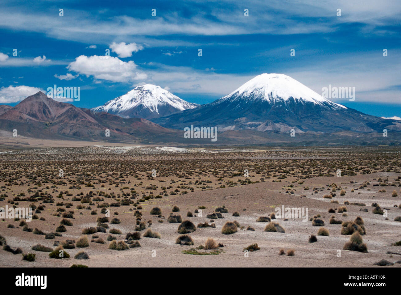 Vulcanoes hi-res stock photography and images - Alamy