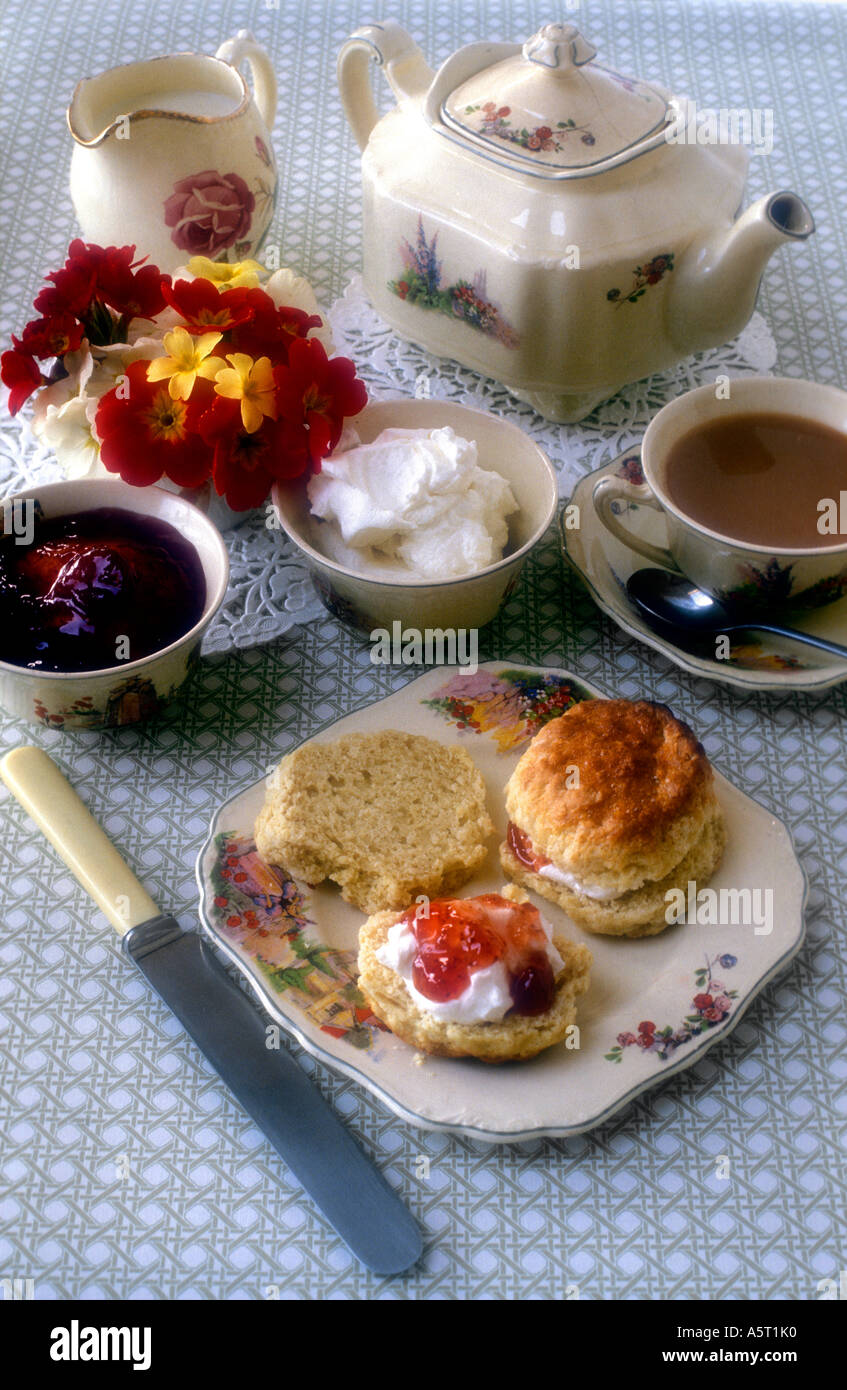 A still life of an traditional English Cream Tea Stock Photo - Alamy