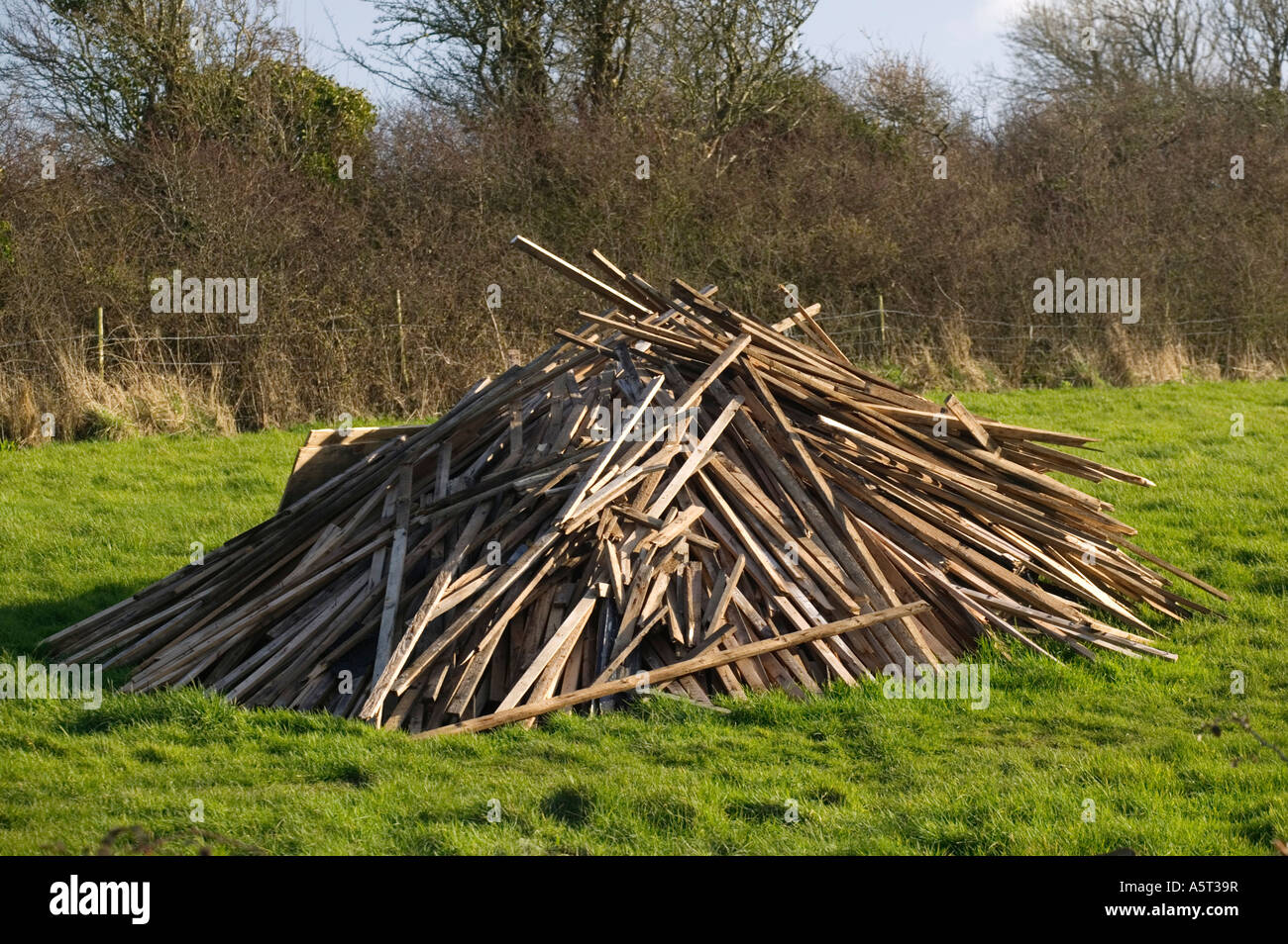 Reclaim timber hi-res stock photography and images - Alamy