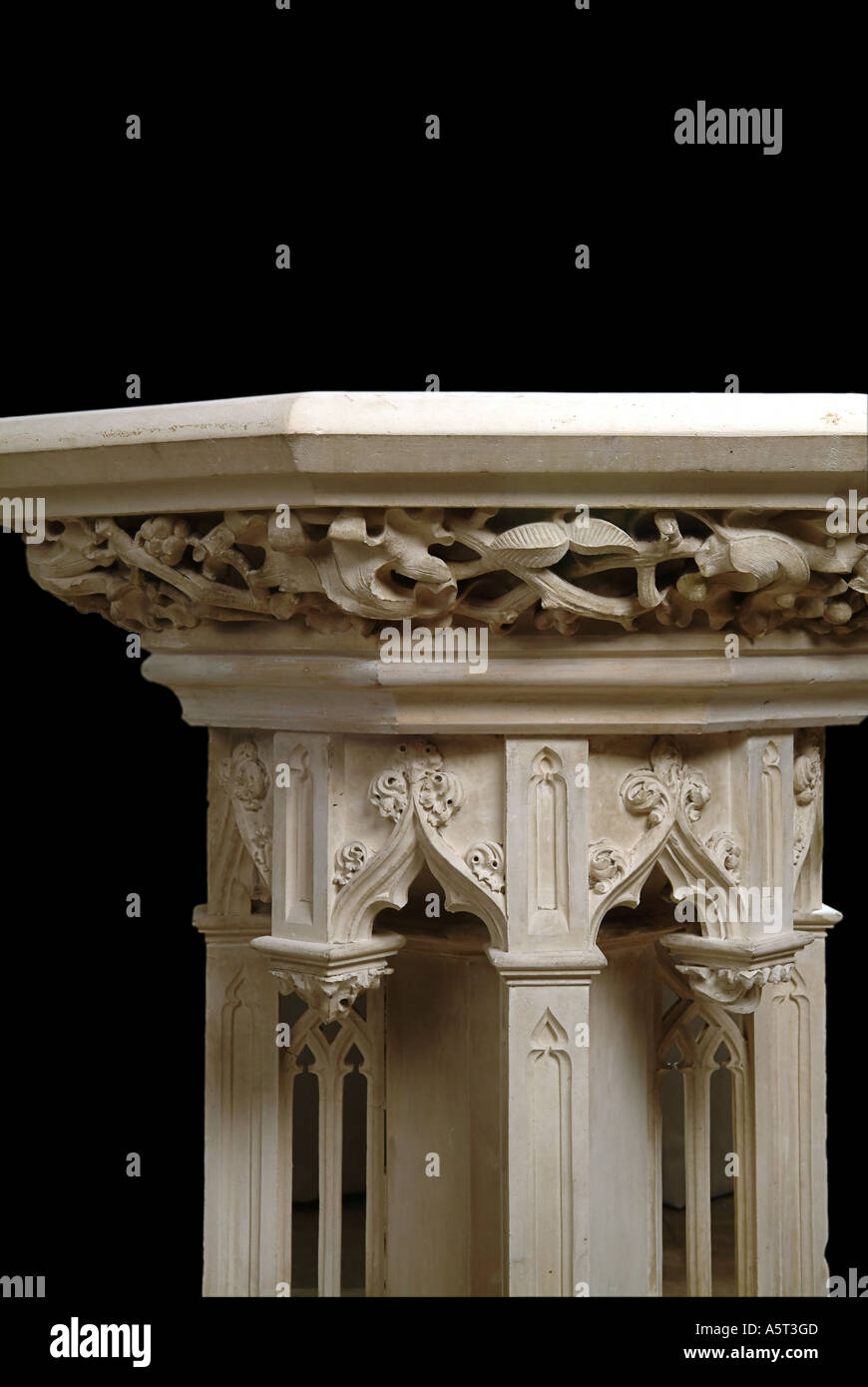 Vertical baptismal font in hi-res stock photography and images - Alamy