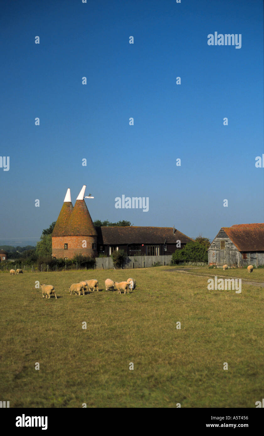 Three chimneys biddenden hi-res stock photography and images - Alamy