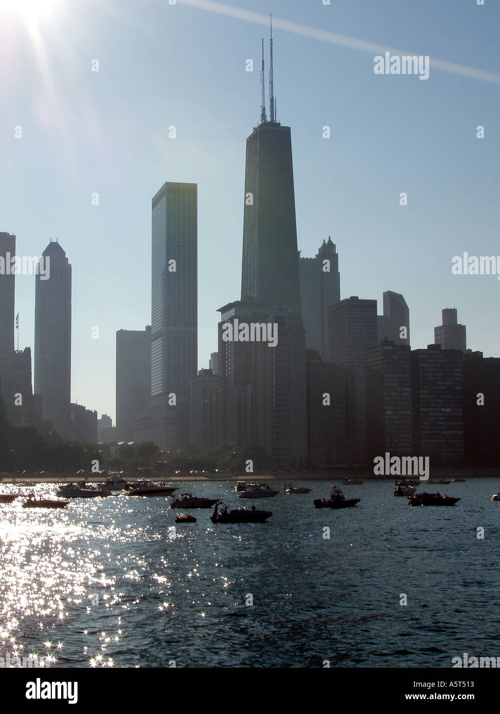 Chicago Summer Skyline Silhouette Stock Photo - Alamy