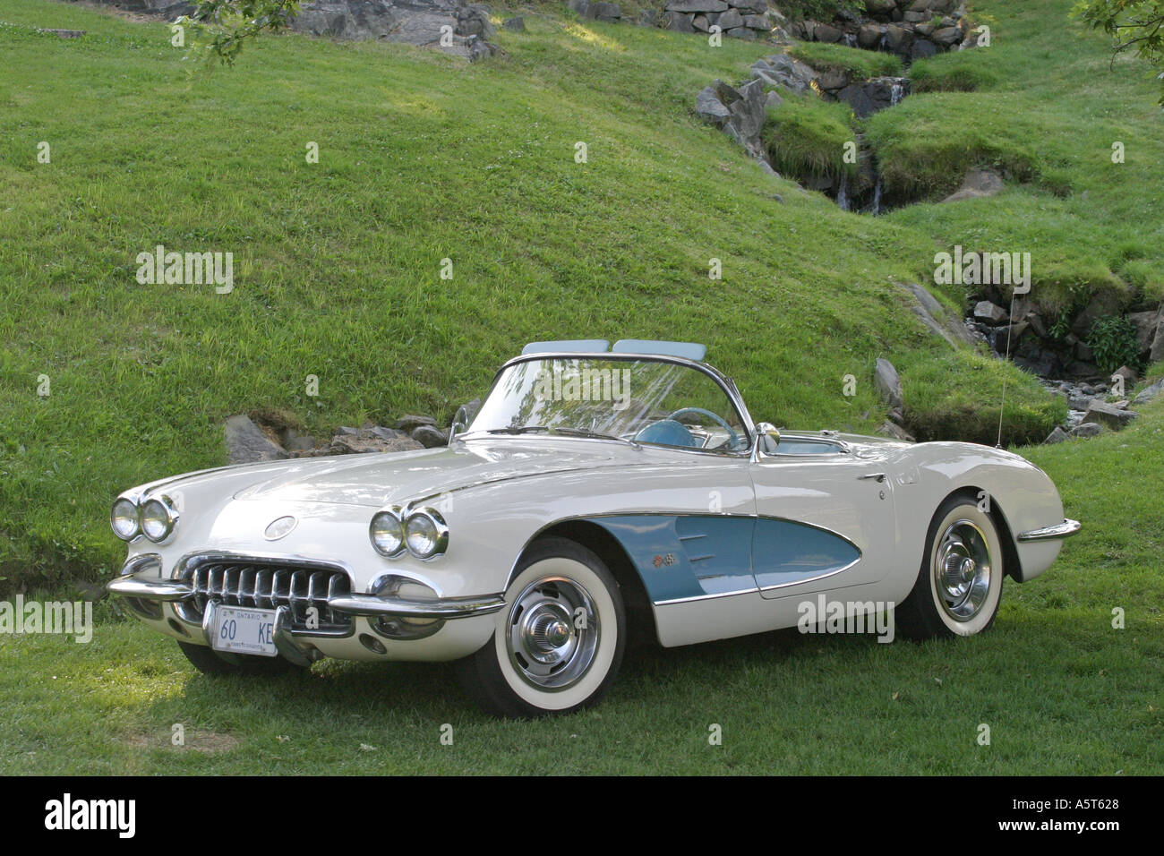 1960 chevrolet corvette hi-res stock photography and images - Alamy