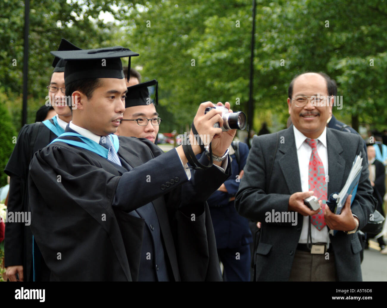 Boy graduation university hi-res stock photography and images - Alamy