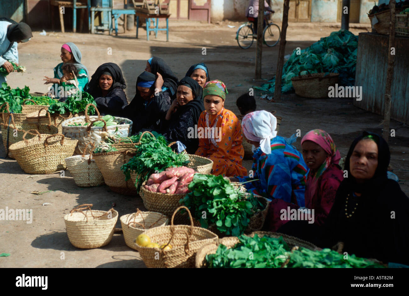 Market / Dakla Stock Photo - Alamy