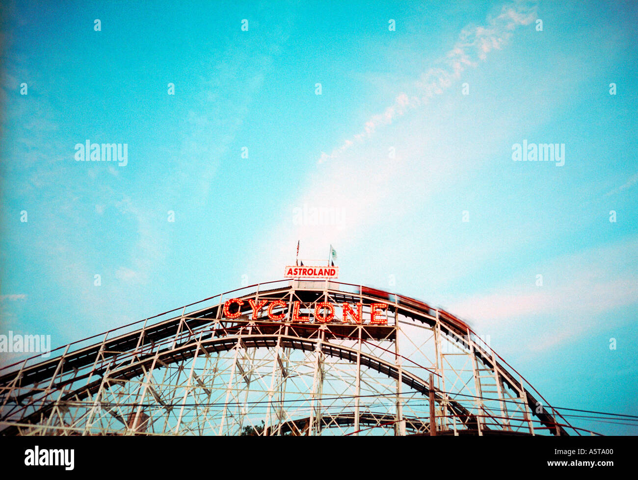 The Cyclone Roller Coaster in Coney Island Stock Photo - Alamy