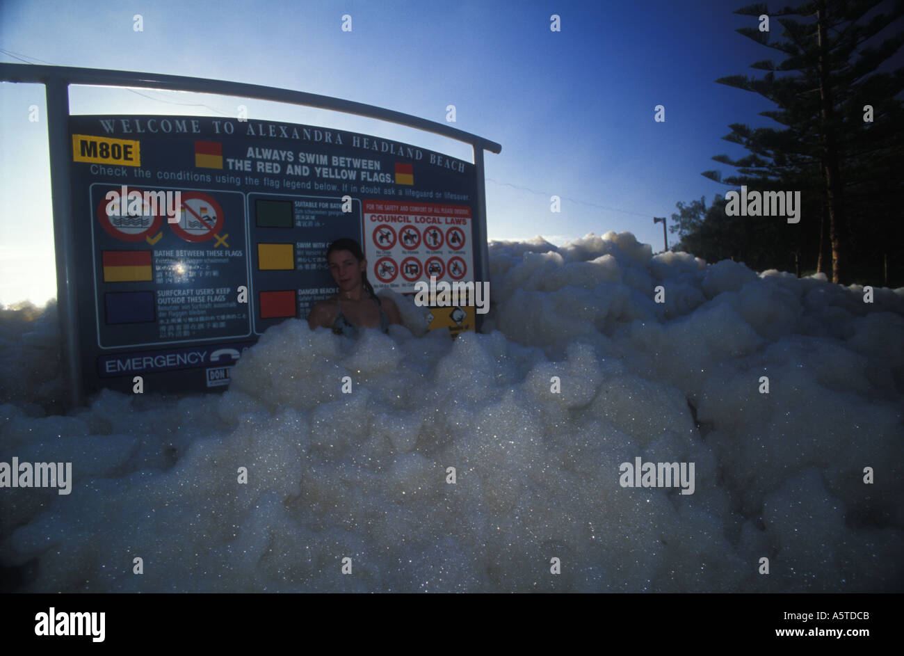 Strange sea water foam hi-res stock photography and images - Alamy