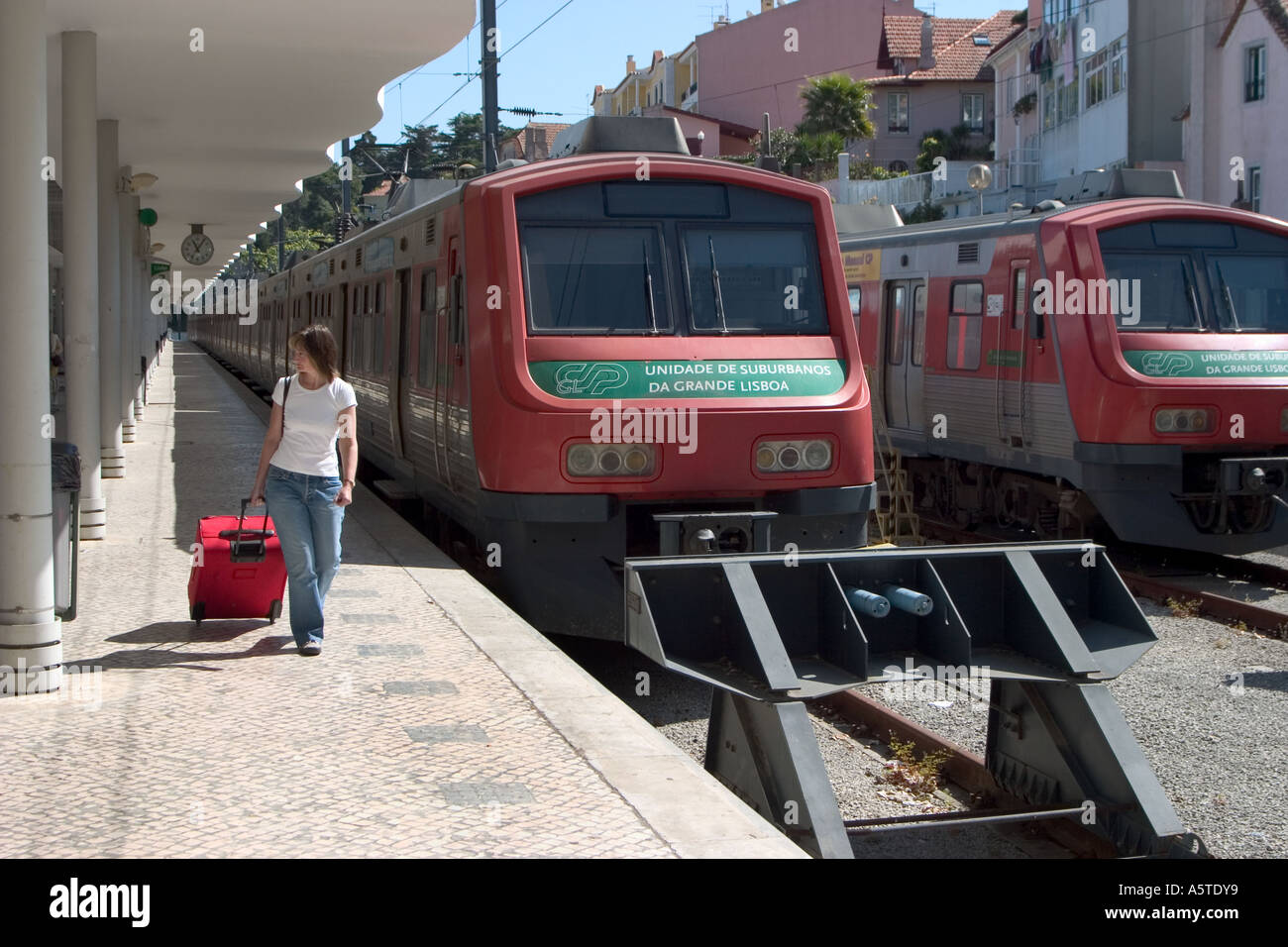 Sintra station platform hi-res stock photography and images - Alamy