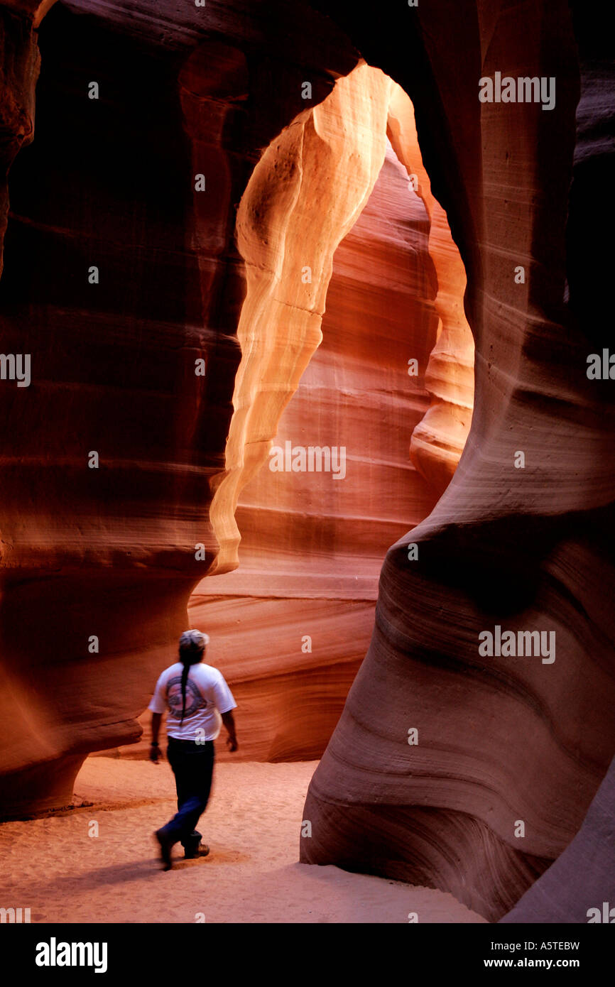 US PAGE A Native American guide at Antelope Canyon Glen Canyon PHOTO ...