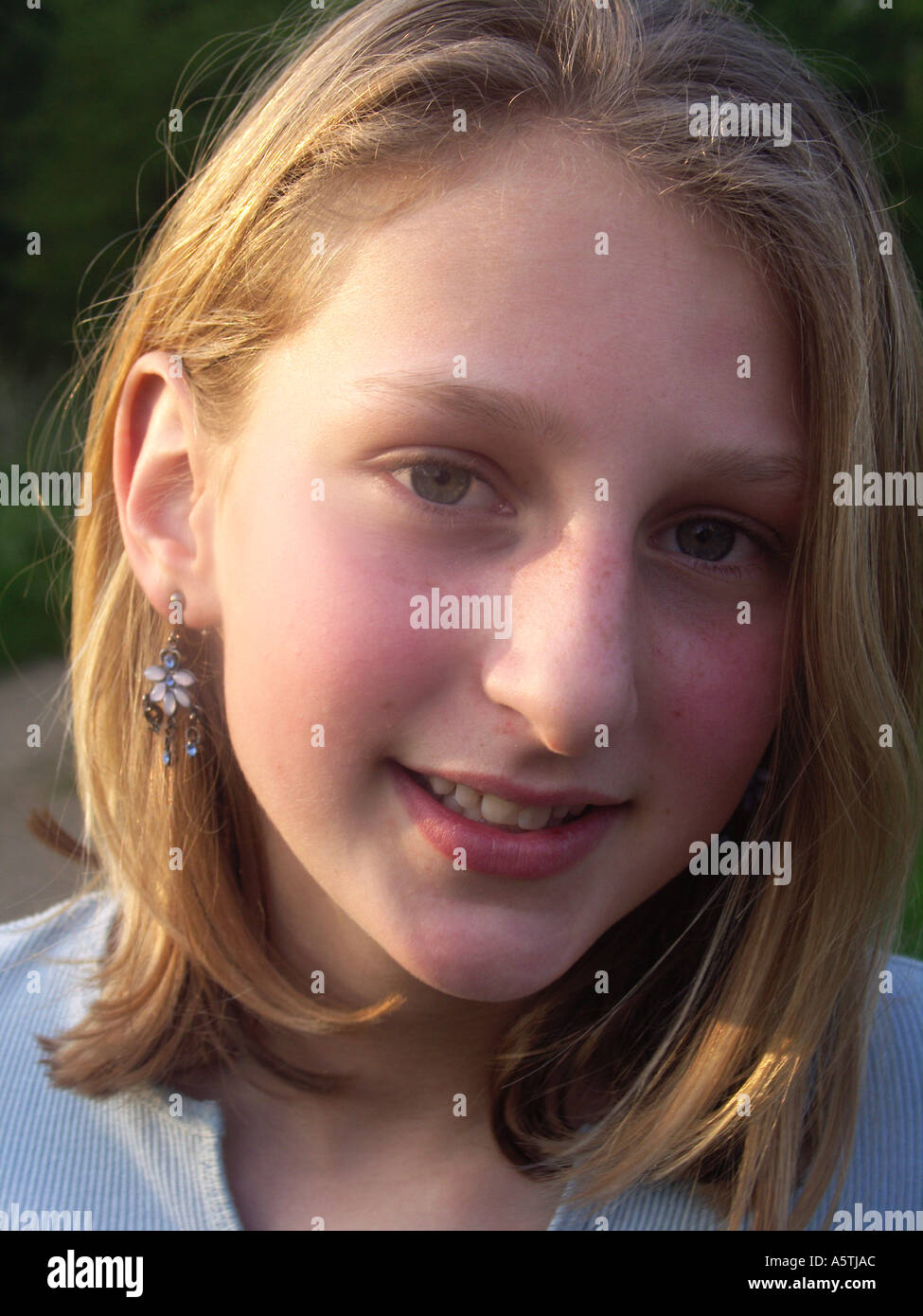 Old face smiling hi-res stock photography and images - Alamy