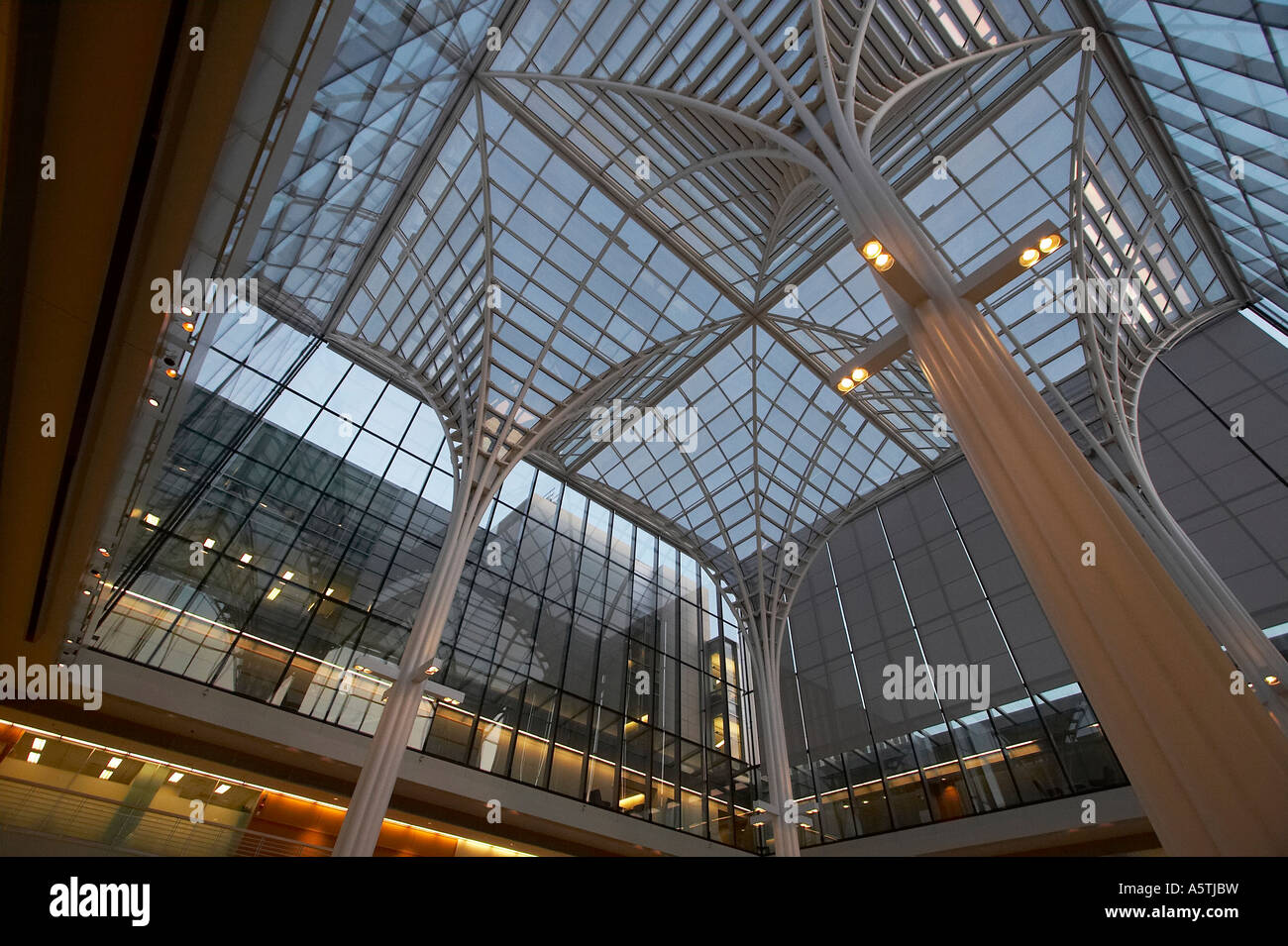 Chicago school interior hi-res stock photography and images - Alamy