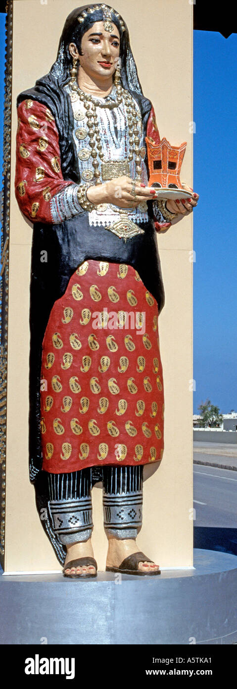 Woman figure hi-res stock photography and images - Alamy