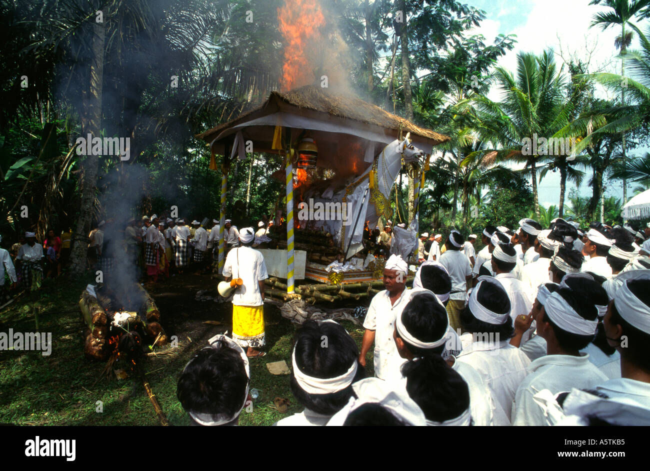 Cremation ceremony Bali Indonesia Stock Photo - Alamy