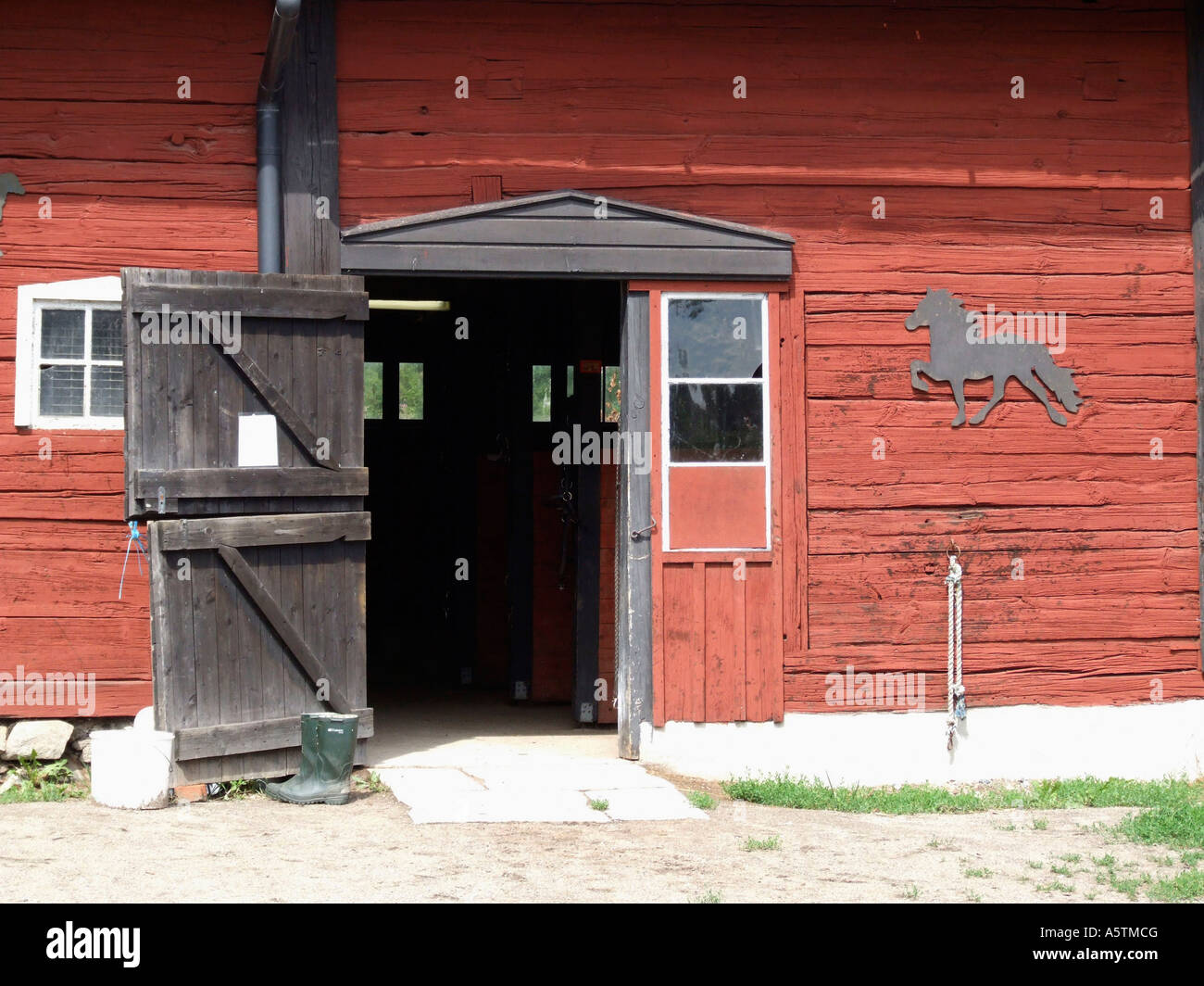 Horse stable Stock Photo - Alamy