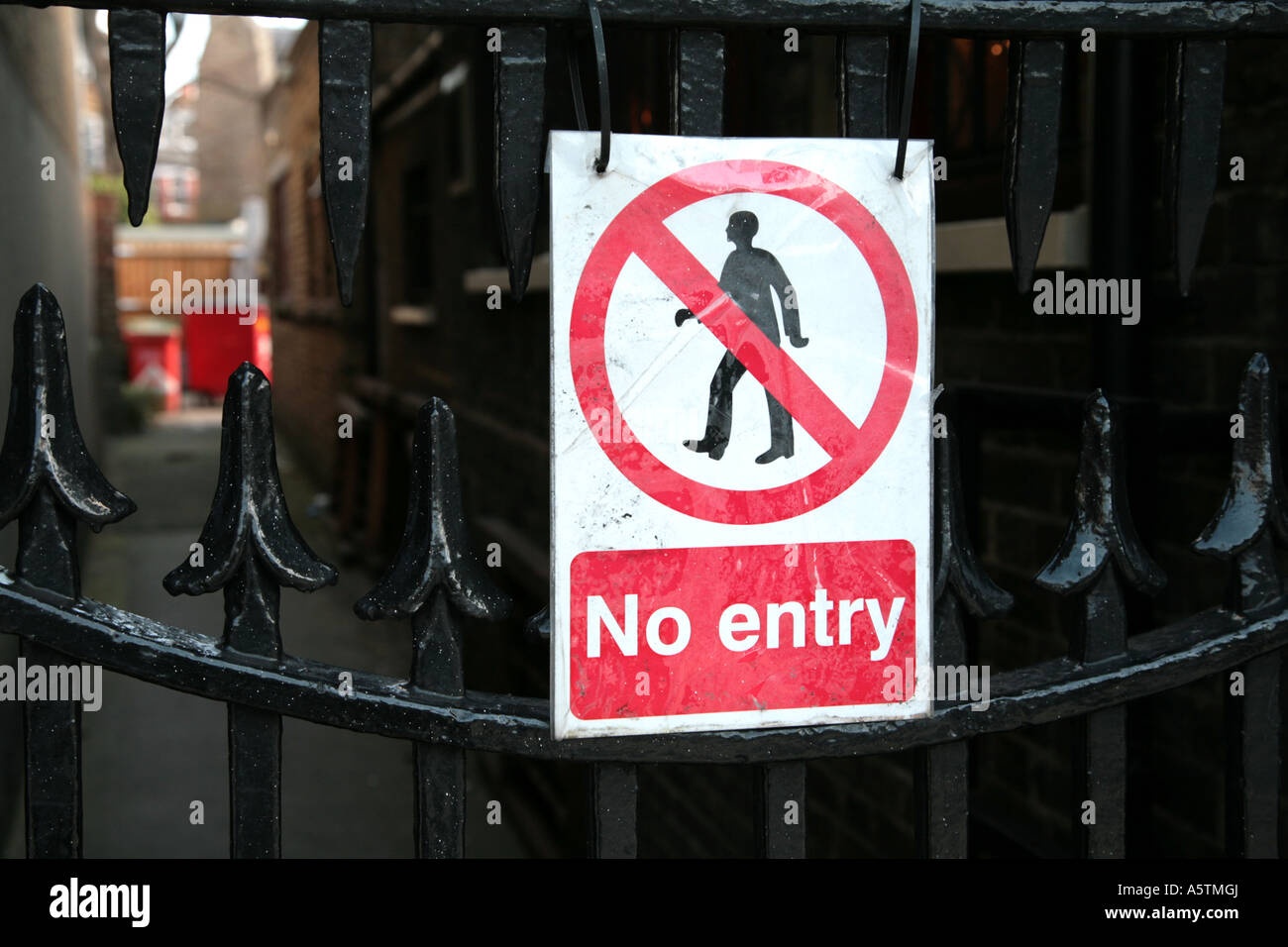 no entry sign Stock Photo - Alamy