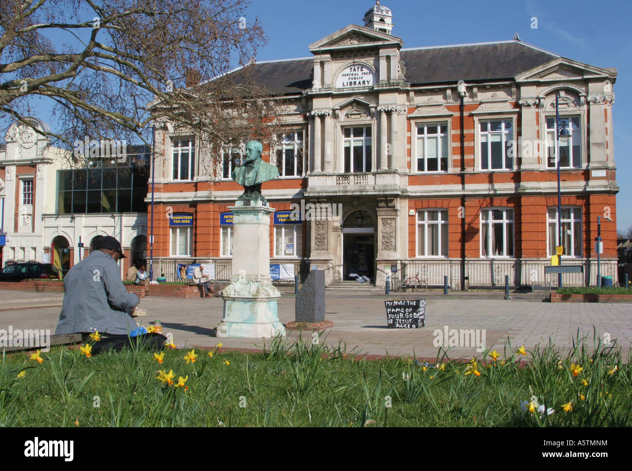 Public library, Brixton, south London Stock Photo - Alamy