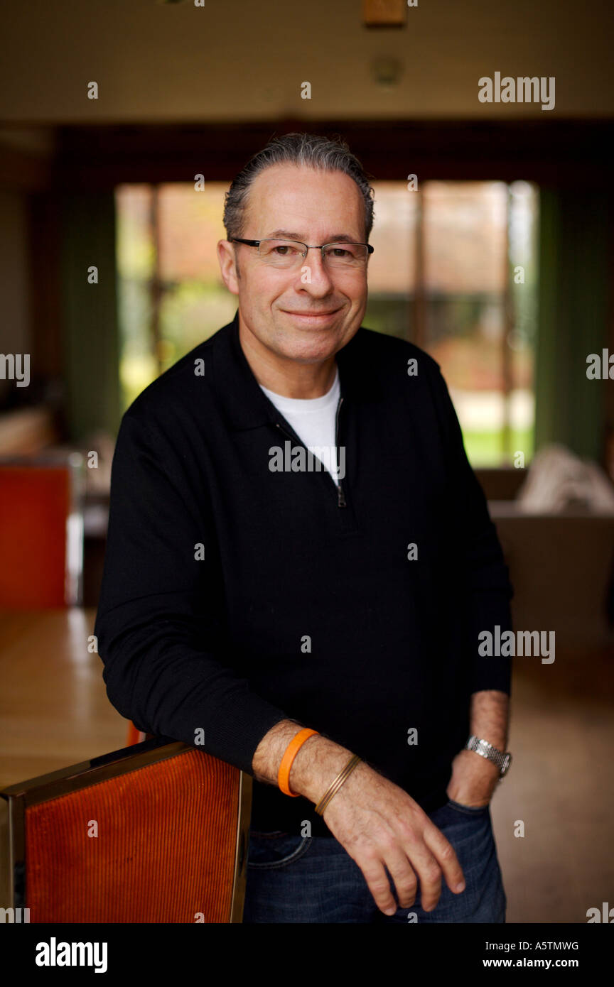 Dead simple peter james hi-res stock photography and images - Alamy