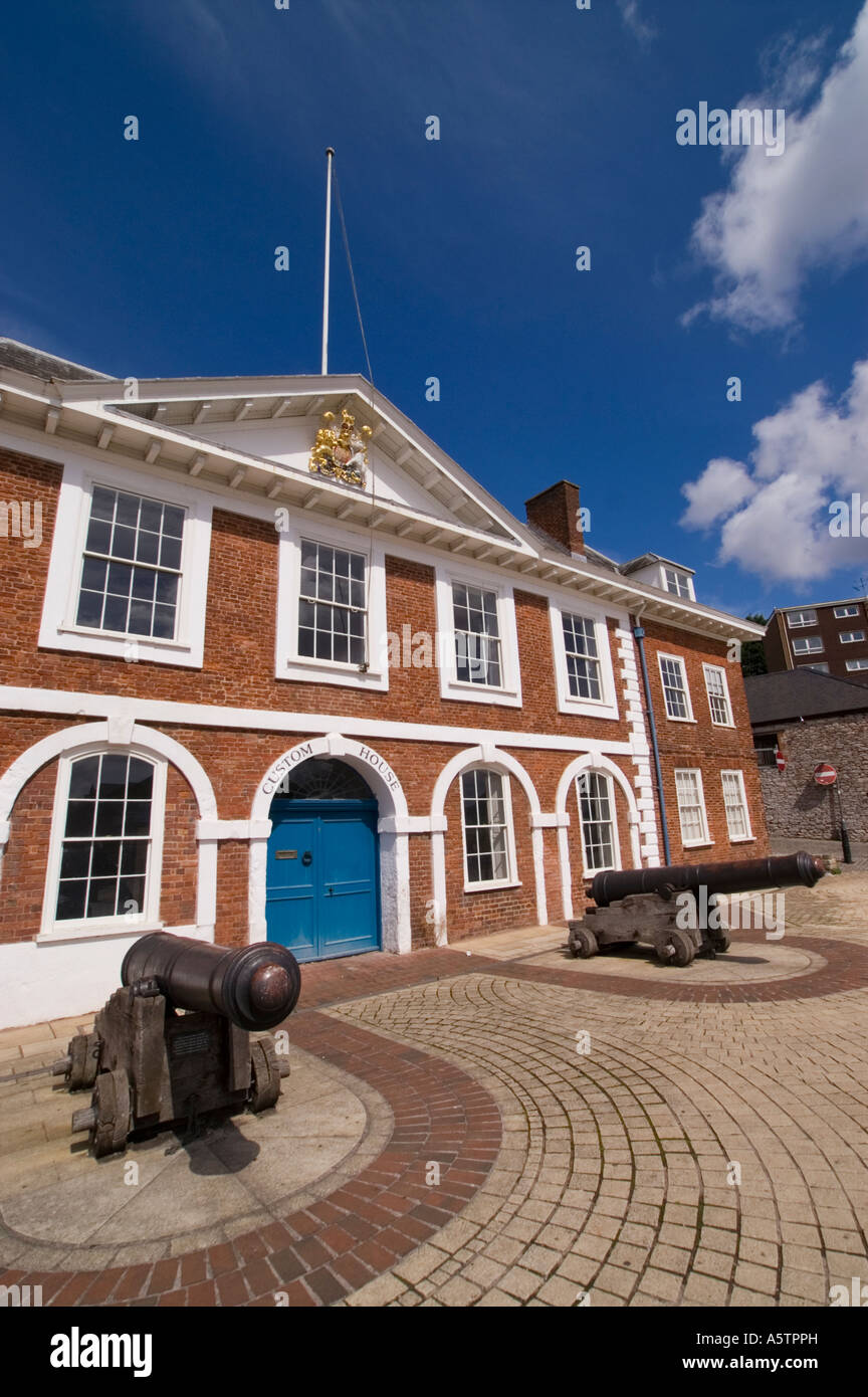 Customs house exeter hi-res stock photography and images - Alamy