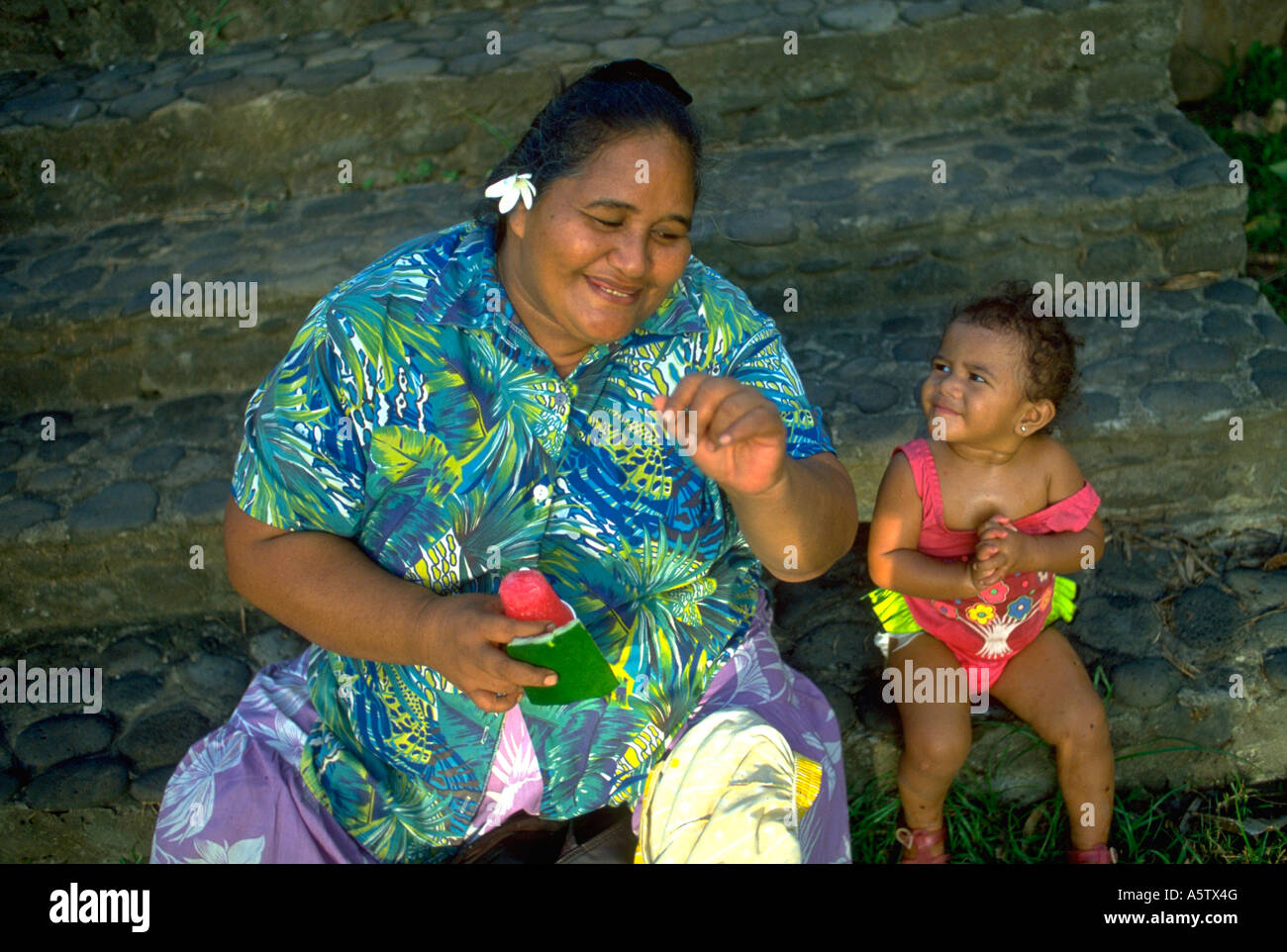 Traditions polynesia hi-res stock photography and images - Alamy